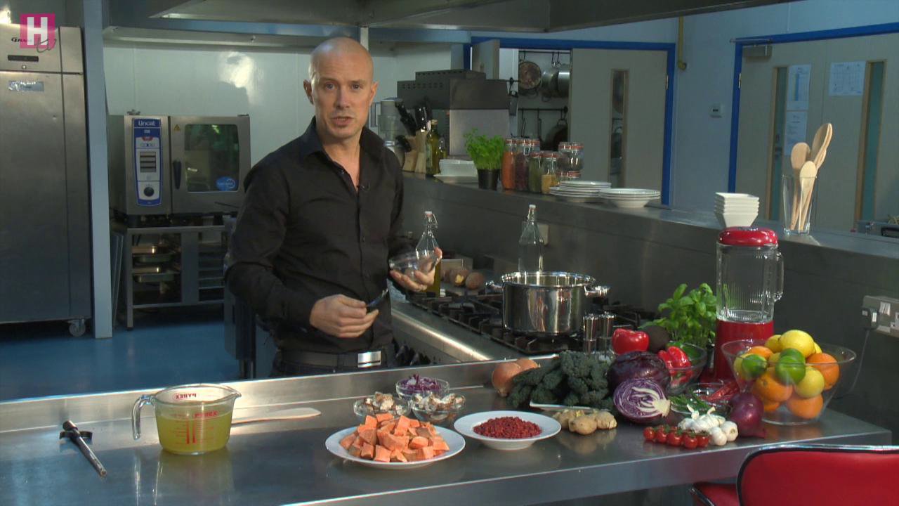 Flu fighting soup recipe from medicinal chef Dale Pinnock - Healthista
