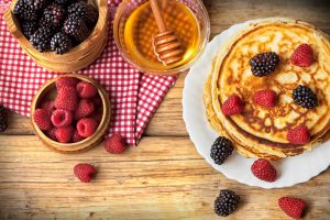 8 healthy breakfast hacks to add nutrients without calories - Healthista