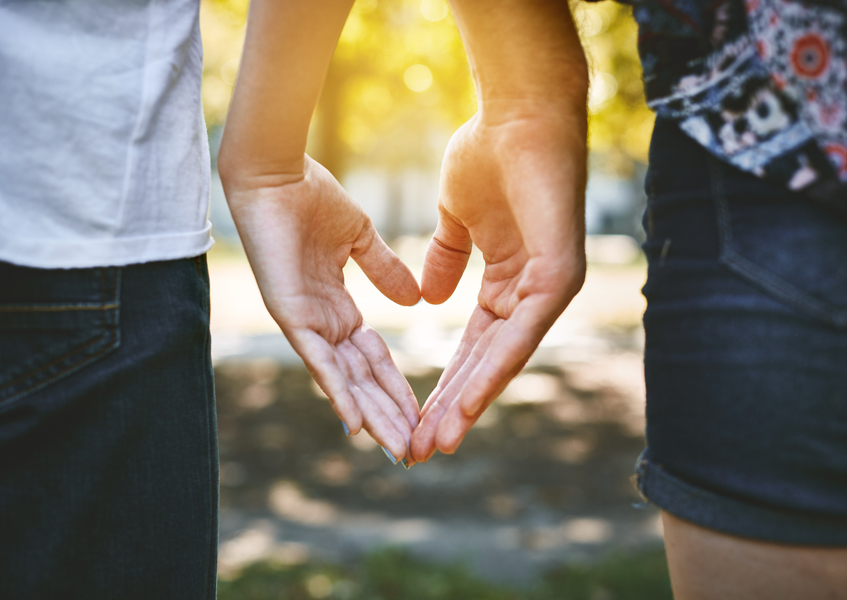 How to find love - the therapist's grown up guide - Healthista