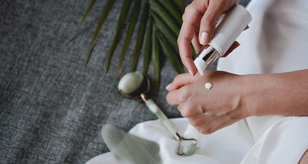 In what order should I apply my skincare products? - Healthista