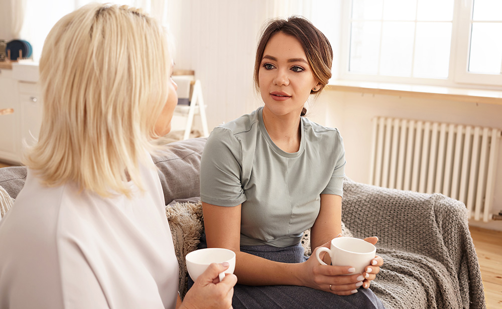 6 signs your friend may be struggling with an eating disorder - Healthista