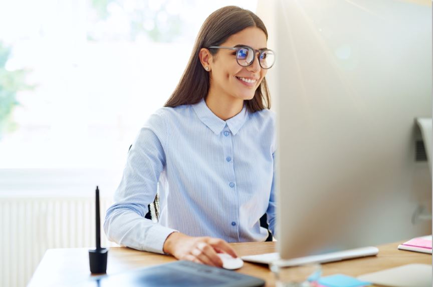 Stress symptoms? 7 instant fixes you can do at your desk - Healthista